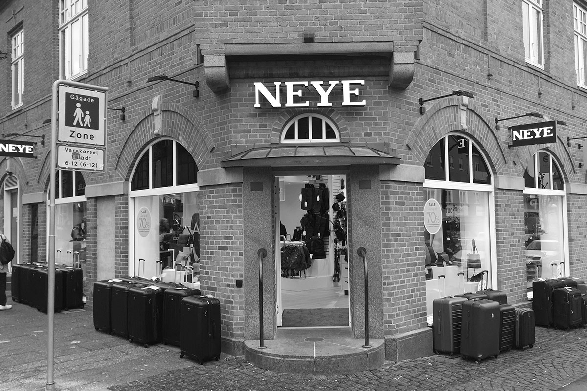 Holbæk - Ahlgade - NEYE butik